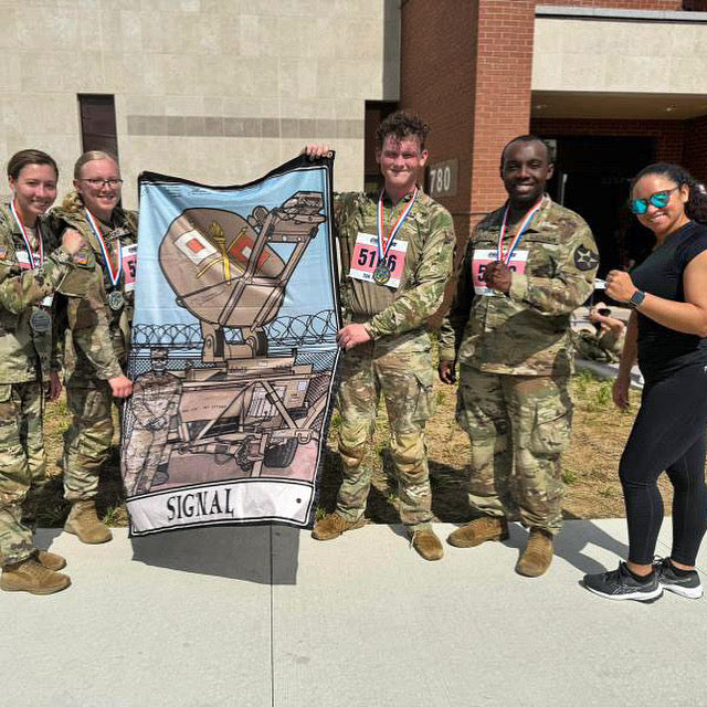 Signal Flag – pltdaddy