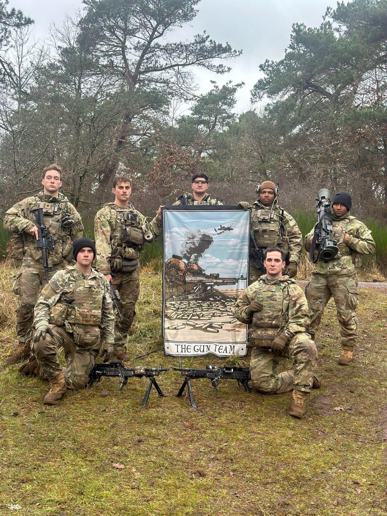 Gun Team Flag – pltdaddy